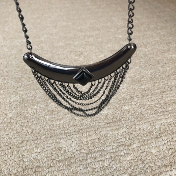 Vintage | Jewelry | Edgy Gunmetal Chain Strand Bib Necklace | Poshmark